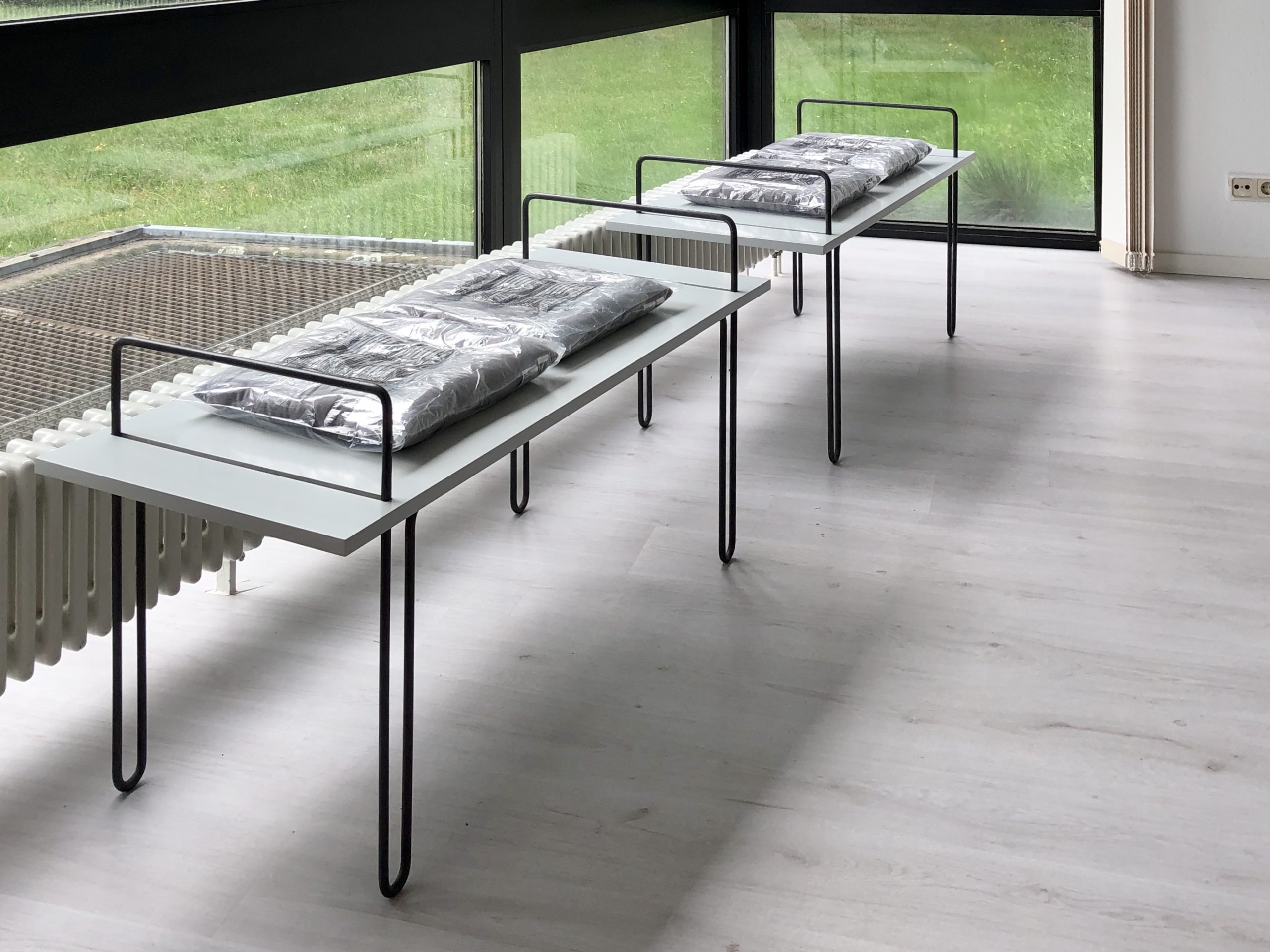 Loop Bench - Paula Ellert